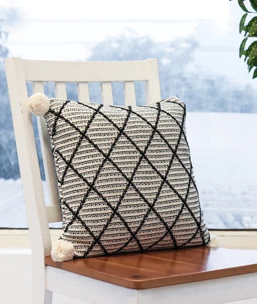 Cushion Covers Trends that are hot in 2022 : Geometric Designs – Pluchi ...